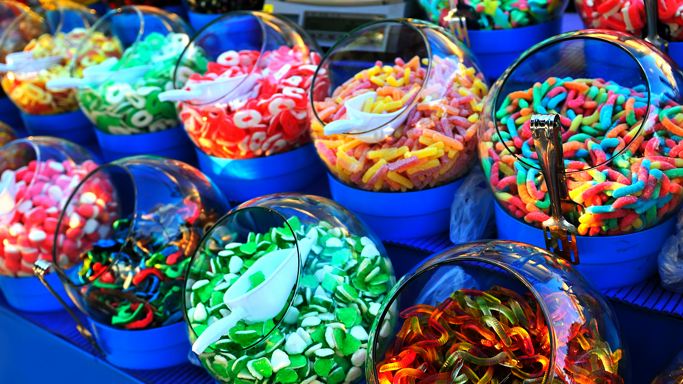 14 Best Candy Buffet Ideas for Your Next Big Event